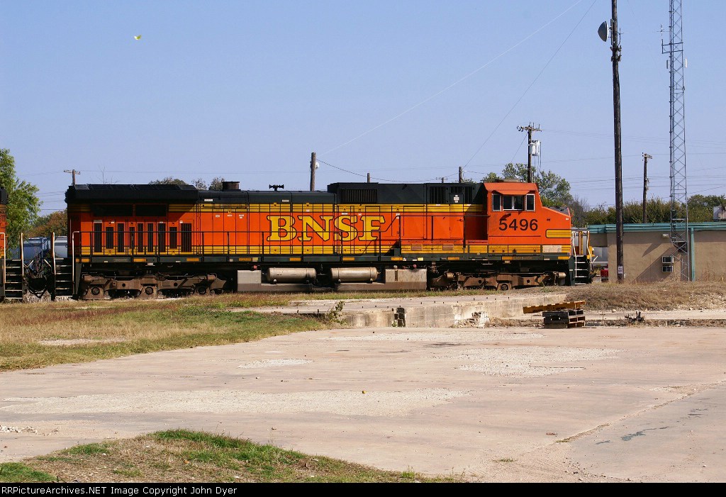 BNSF 5496